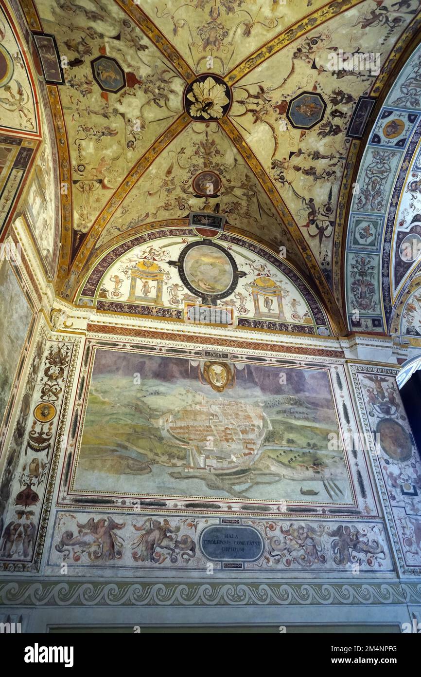 fresco, courtyard, Palazzo Vecchio, town hall, Firenze, Florence ...