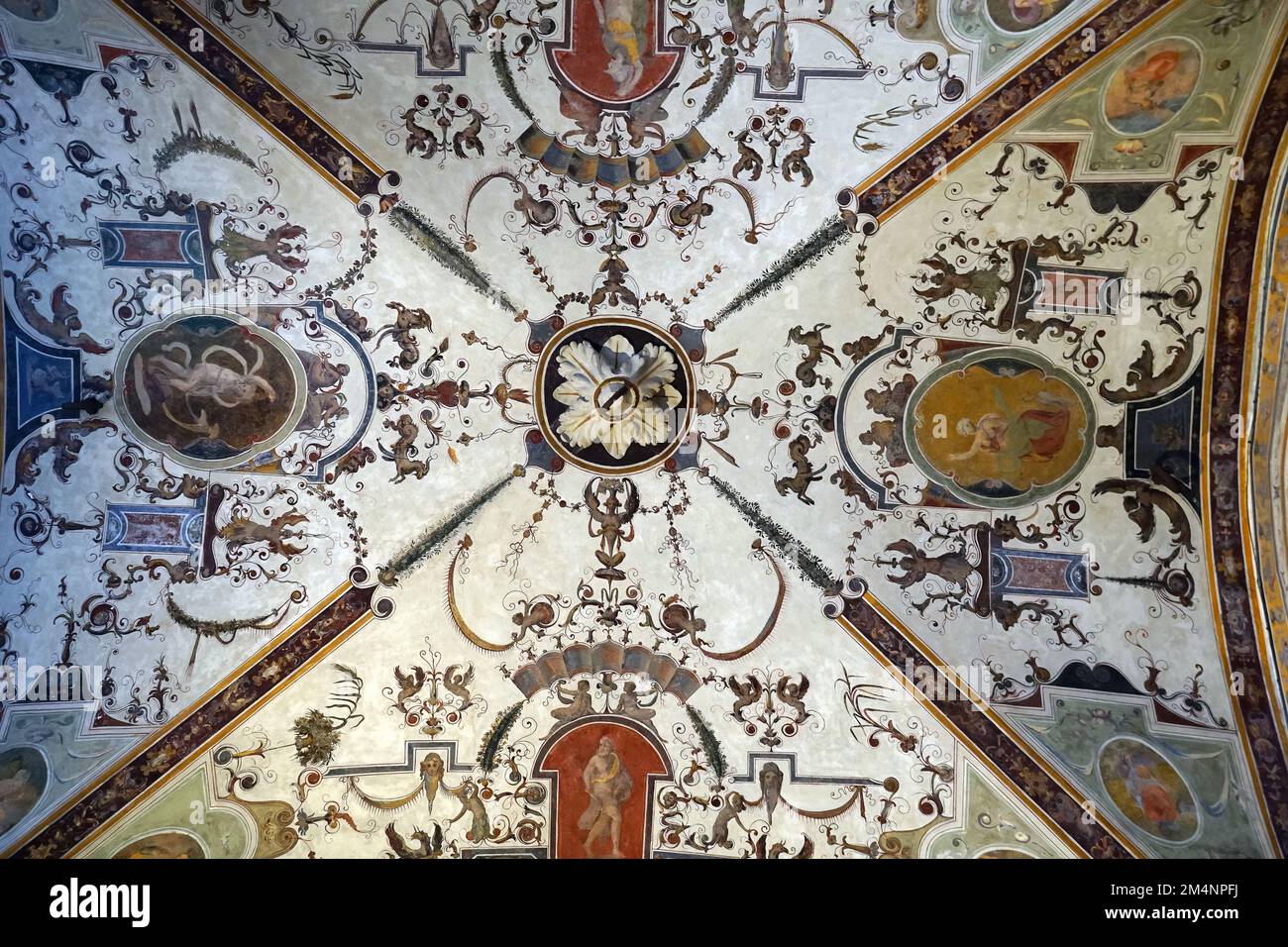 fresco, courtyard, Palazzo Vecchio, town hall, Firenze, Florence ...