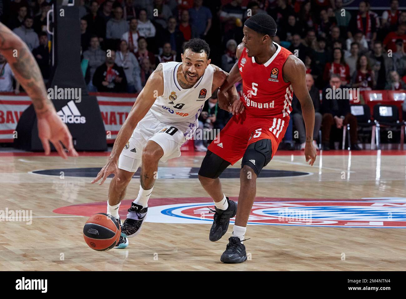 Williams goss nigel real madrid basketball hi-res stock photography and ...