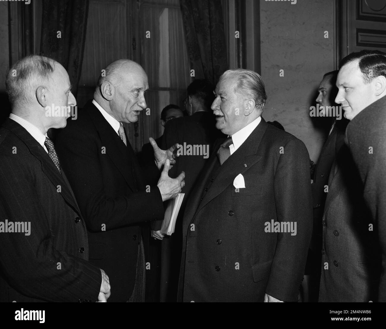 European community for the defense 1952 hi-res stock photography and ...