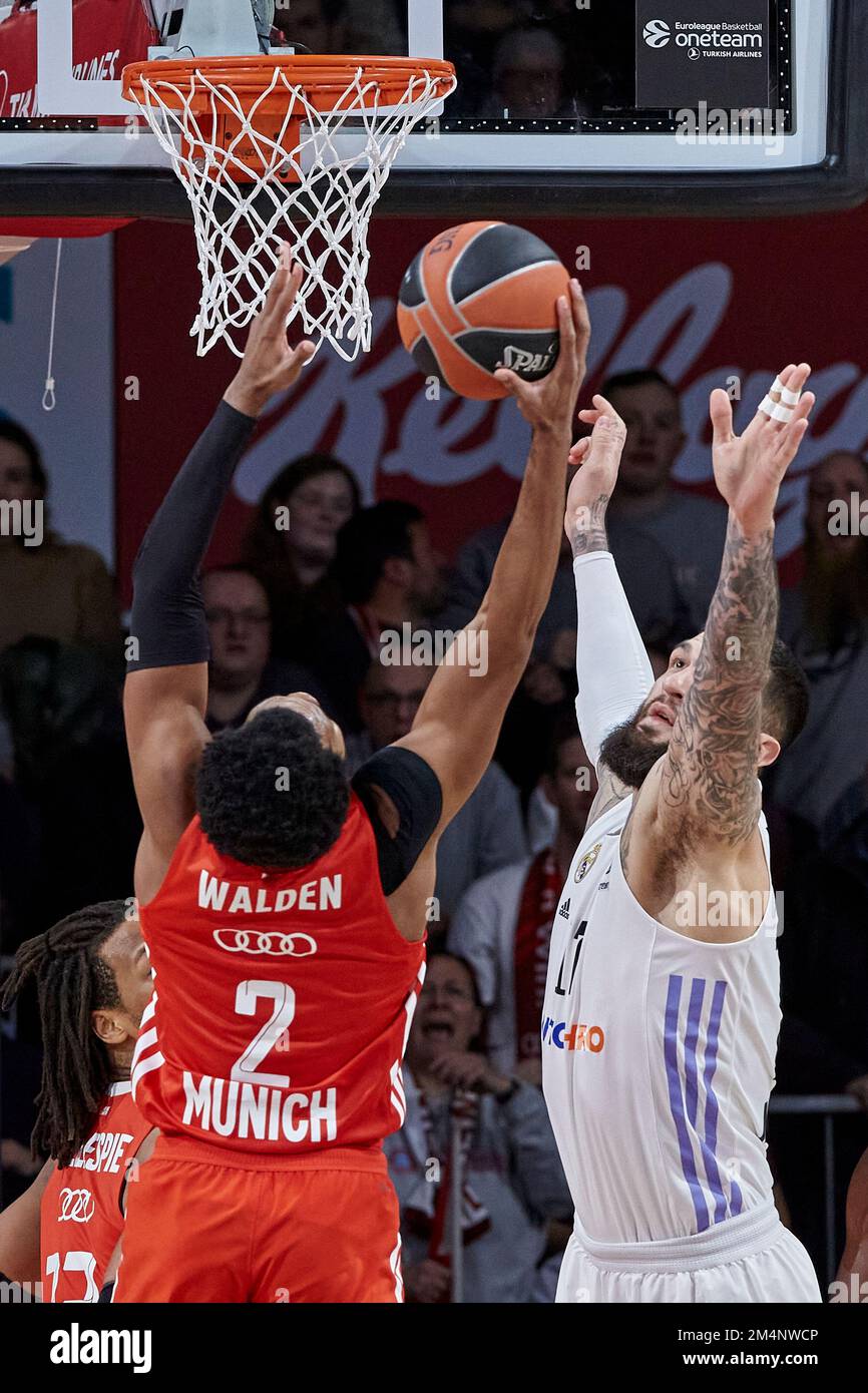 2022/23 EuroLeague | FC Bayern München vs Real Madrid. WALDEN Corey (FC ...