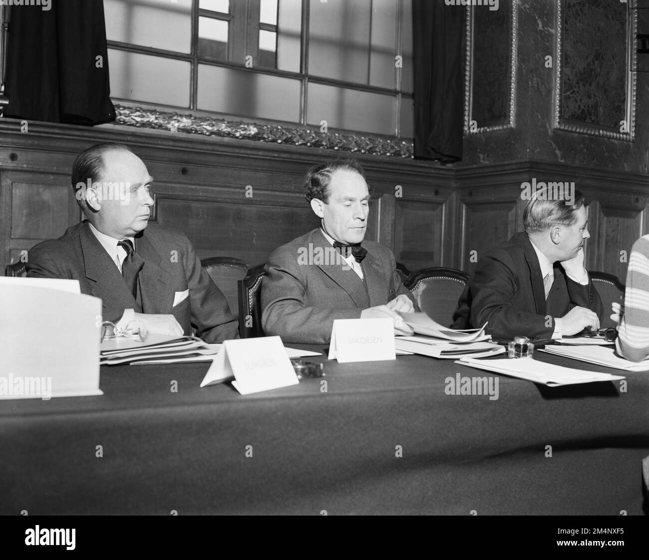 Project for W. European Polital Integration Discussed. Photographs of ...