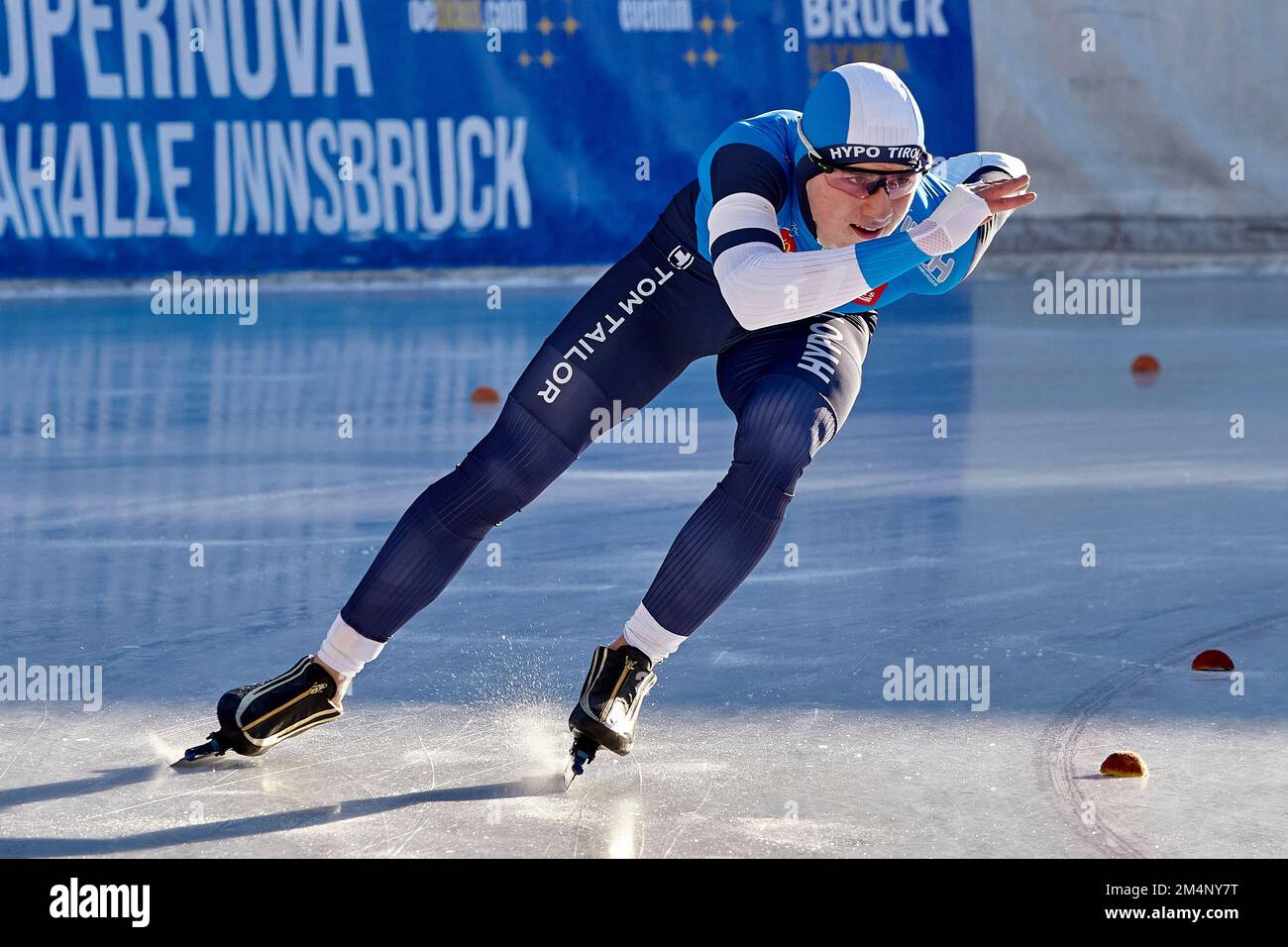 2023 Tiroler Meisterschaft Eisschnelllauf (1000m Men). Sonntag 2022-12-18. FAHRTHOFER Alexander ...