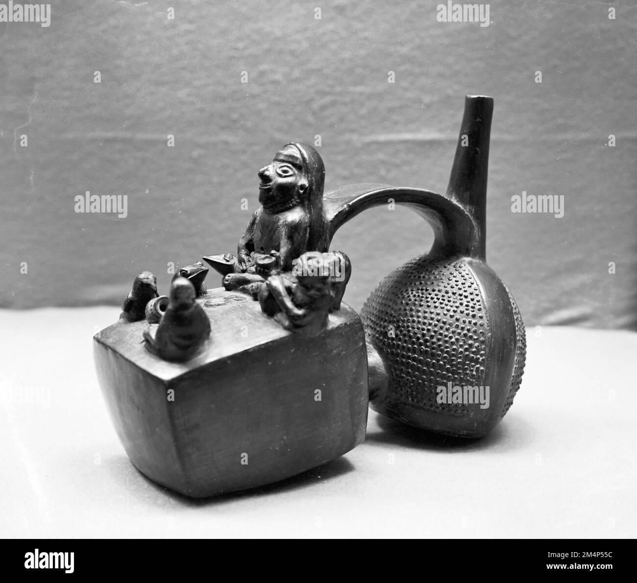 Cummings' Columbian Art Tresures Exhibit. Photographs of Marshall Plan ...