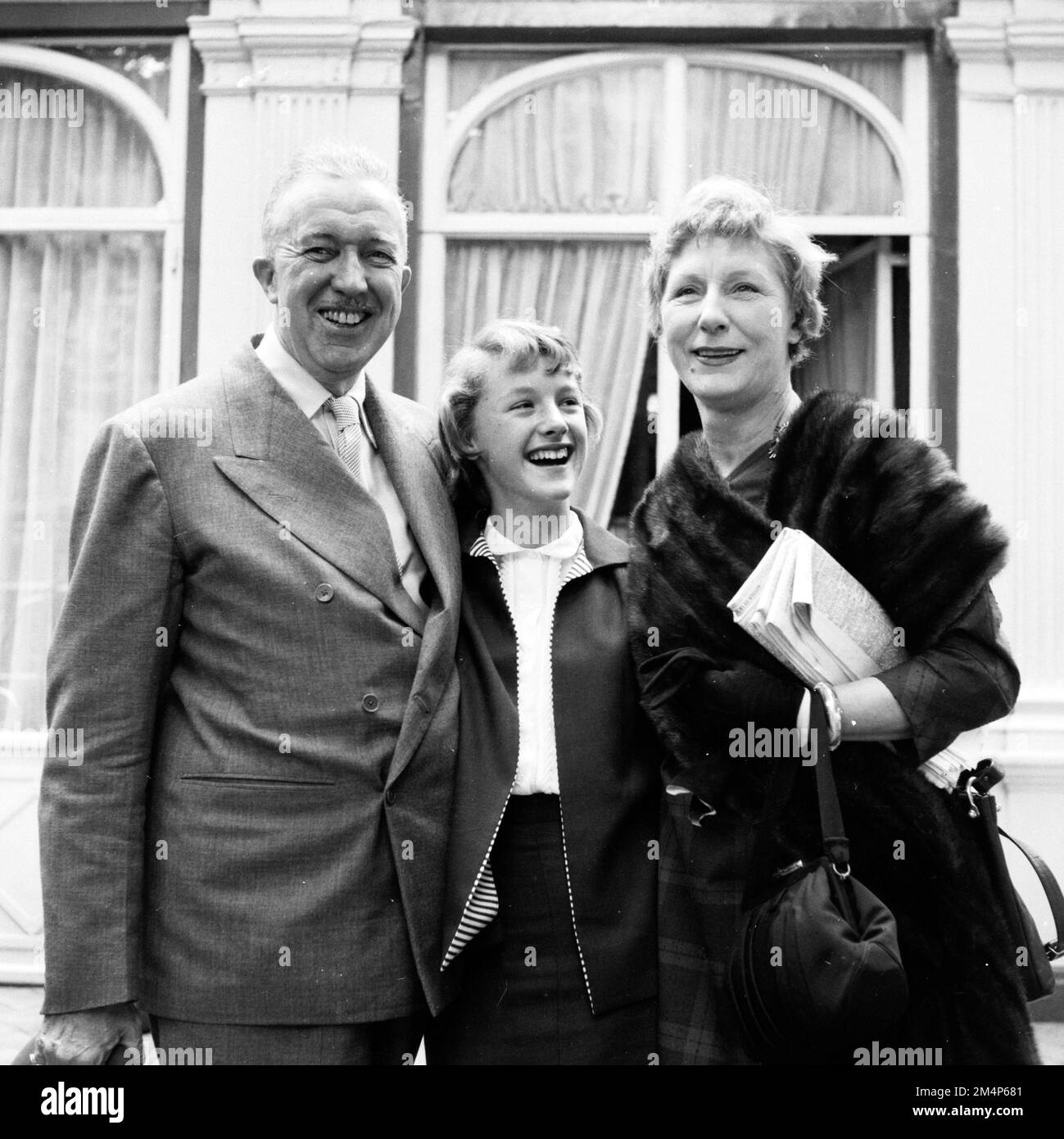 "Medea" Press Cocktail (Judith Anderson). Photographs of Marshall Plan ...