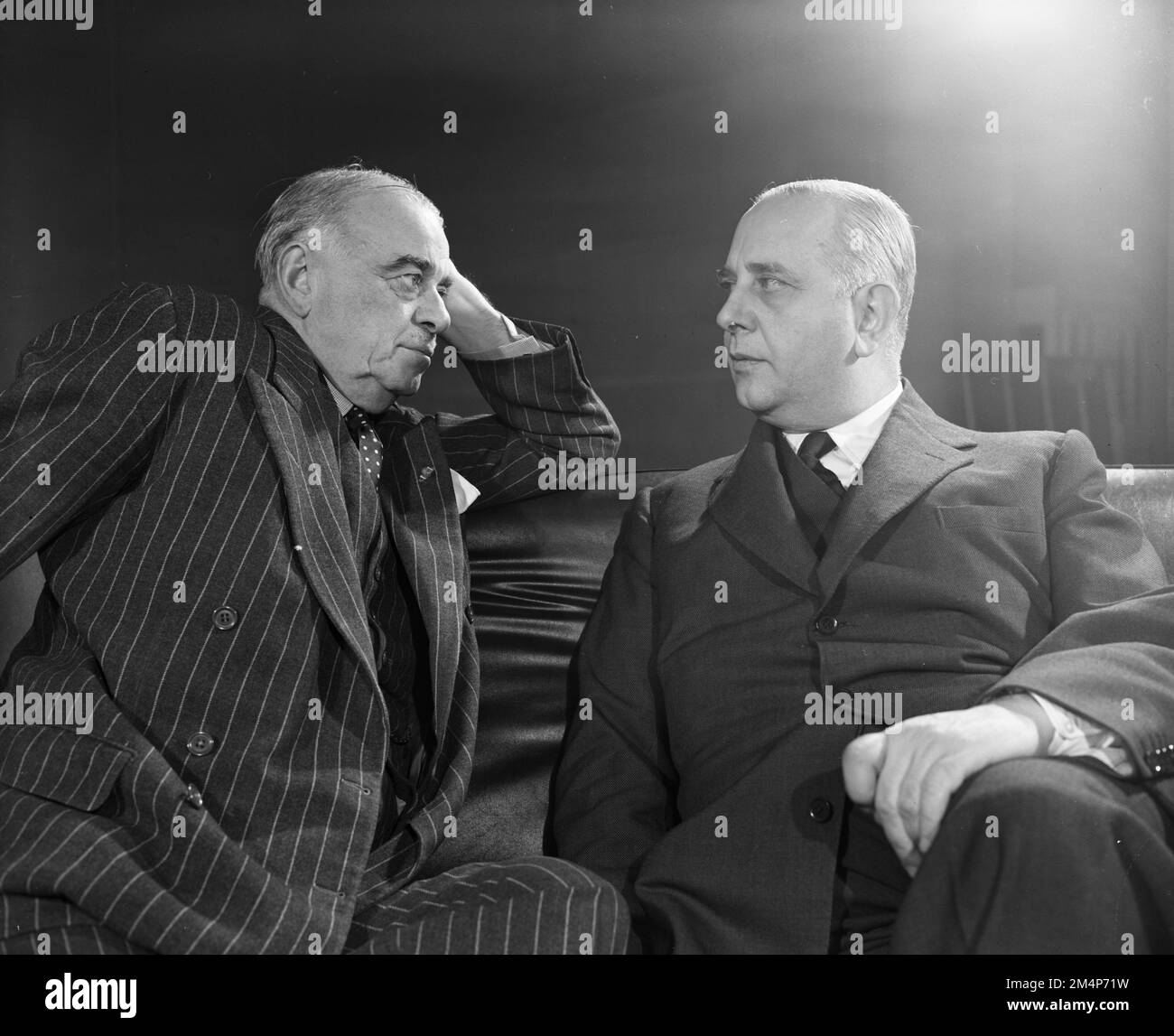 Lord Ismay with Signor Alberto Rossi Longhi. Photographs of Marshall ...