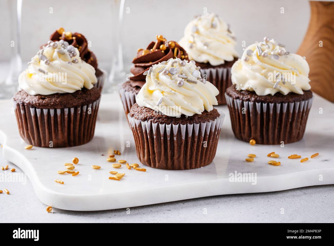 New Years eve cupcakes with festive sprinkles Stock Photo - Alamy