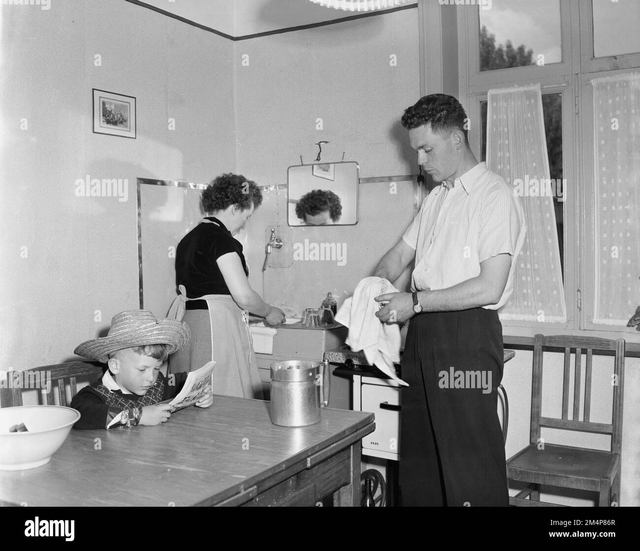 Labor - Force Ouvriere Workers at Home. Photographs of Marshall Plan ...