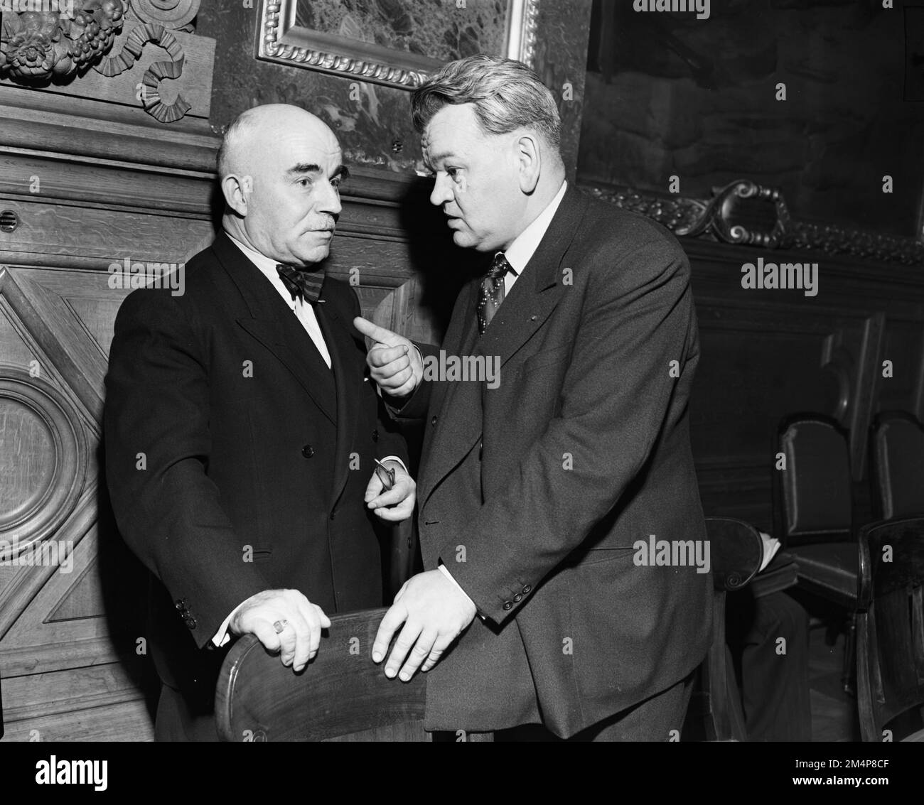 Project for W. European Polital Integration Discussed. Photographs of ...