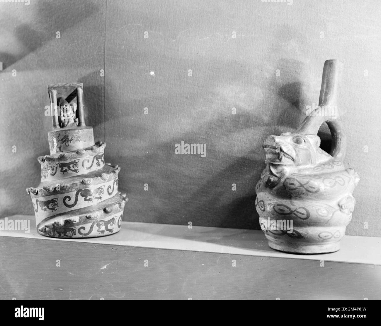 Cummings' Columbian Art Tresures Exhibit. Photographs of Marshall Plan ...