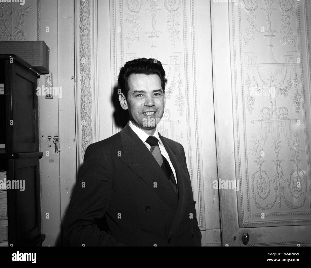 Official/Labor. Photographs of Marshall Plan Programs, Exhibits, and ...