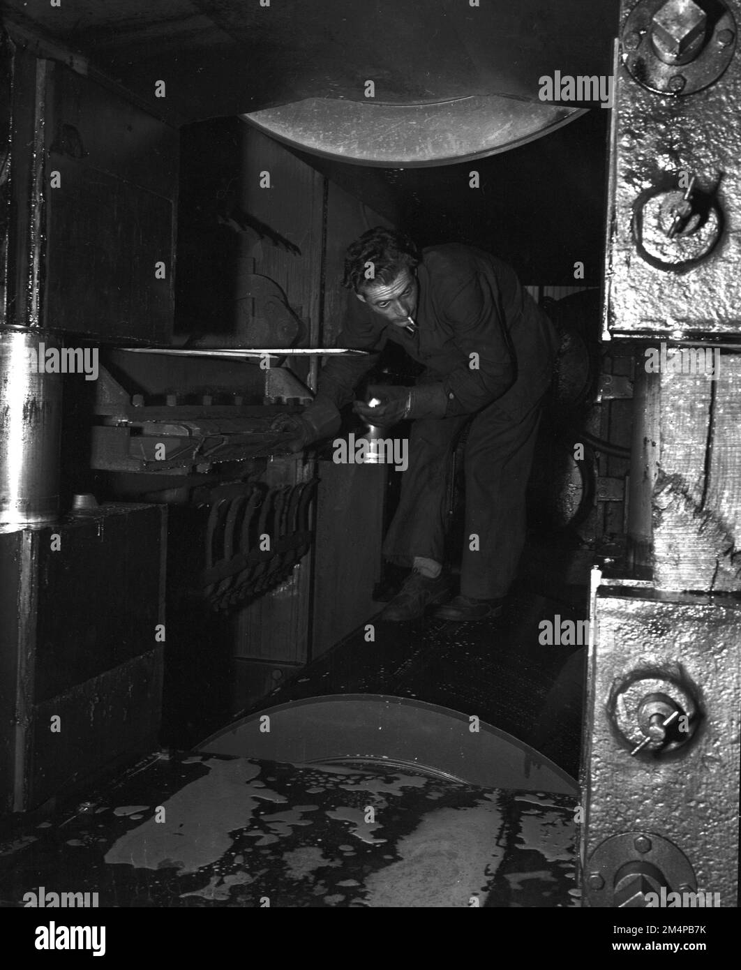 Modern Equipment Helps Increase France's Steel Output - USINOR ...