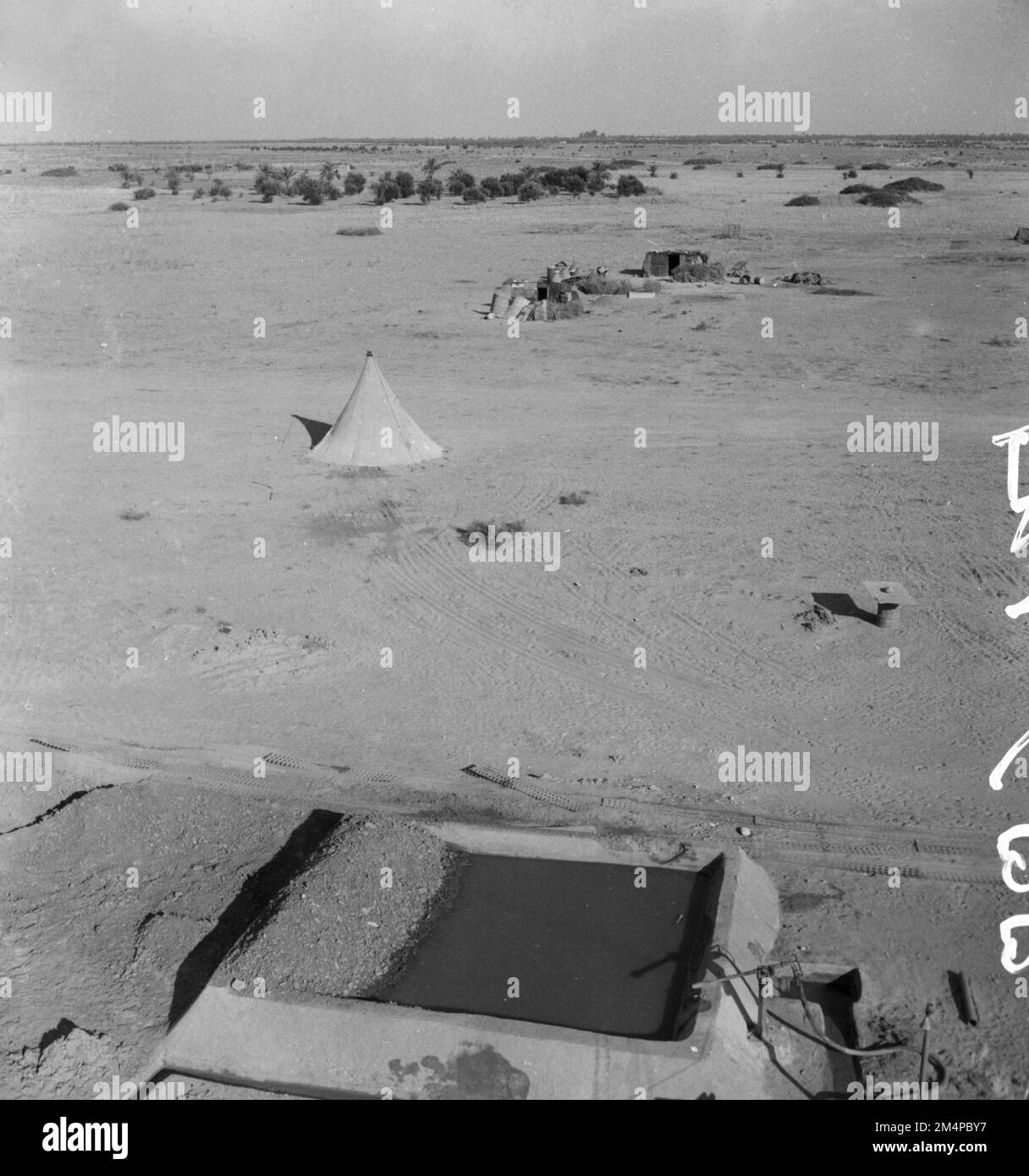 North Africa Pix - Well-Drilling at Arram, Tunisia. Photographs of ...