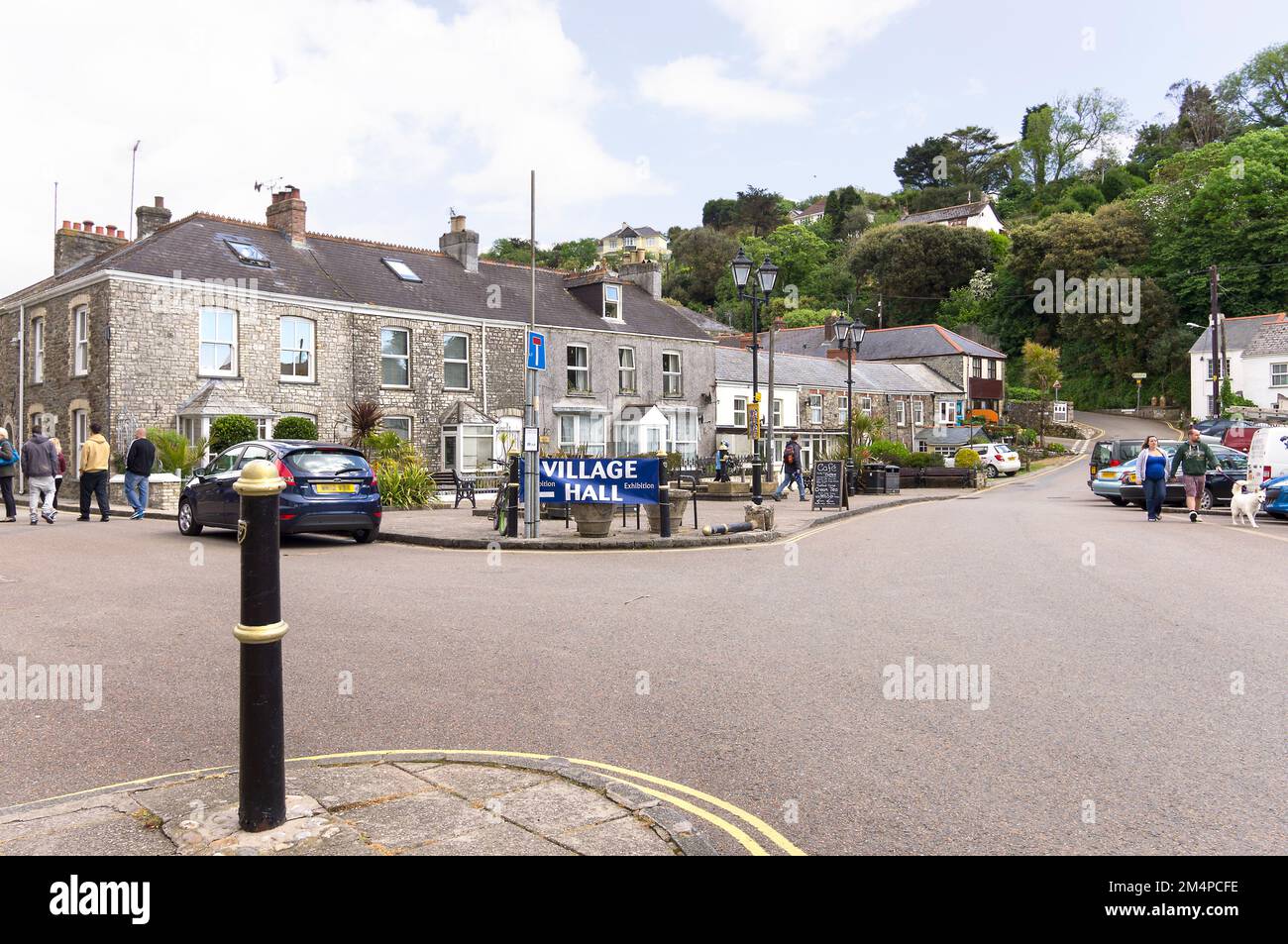Quaint village in Cornwall, UK Stock Photo - Alamy