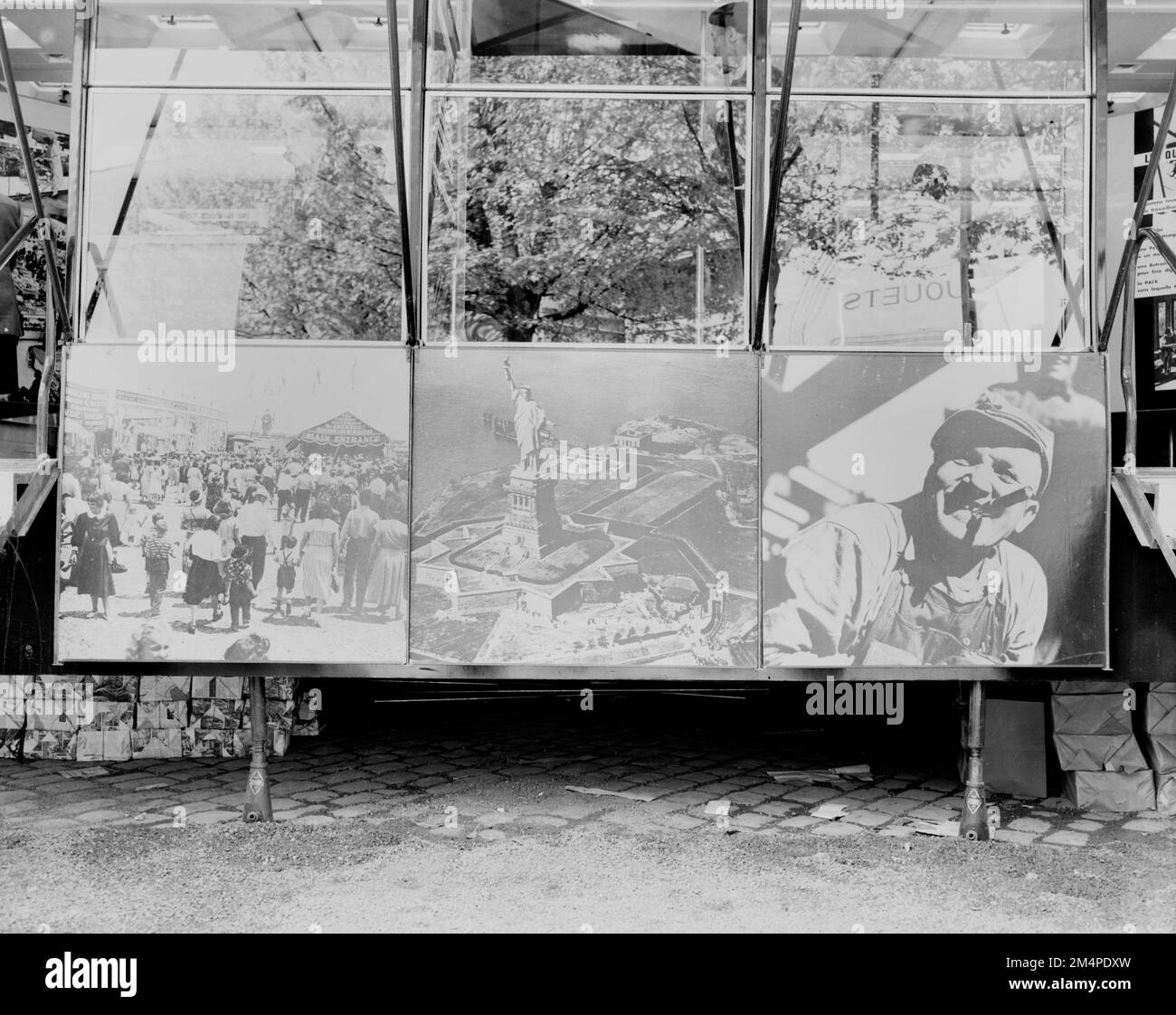 ECA Takes Part at the "Foire de Paris". Photographs of Marshall Plan ...