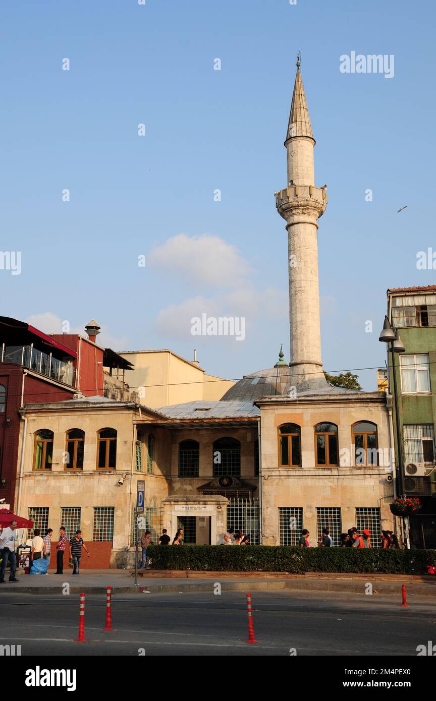 Sultan Mustafa 3 Mosque, located in Kadıkoy, Turkey, was built in the ...