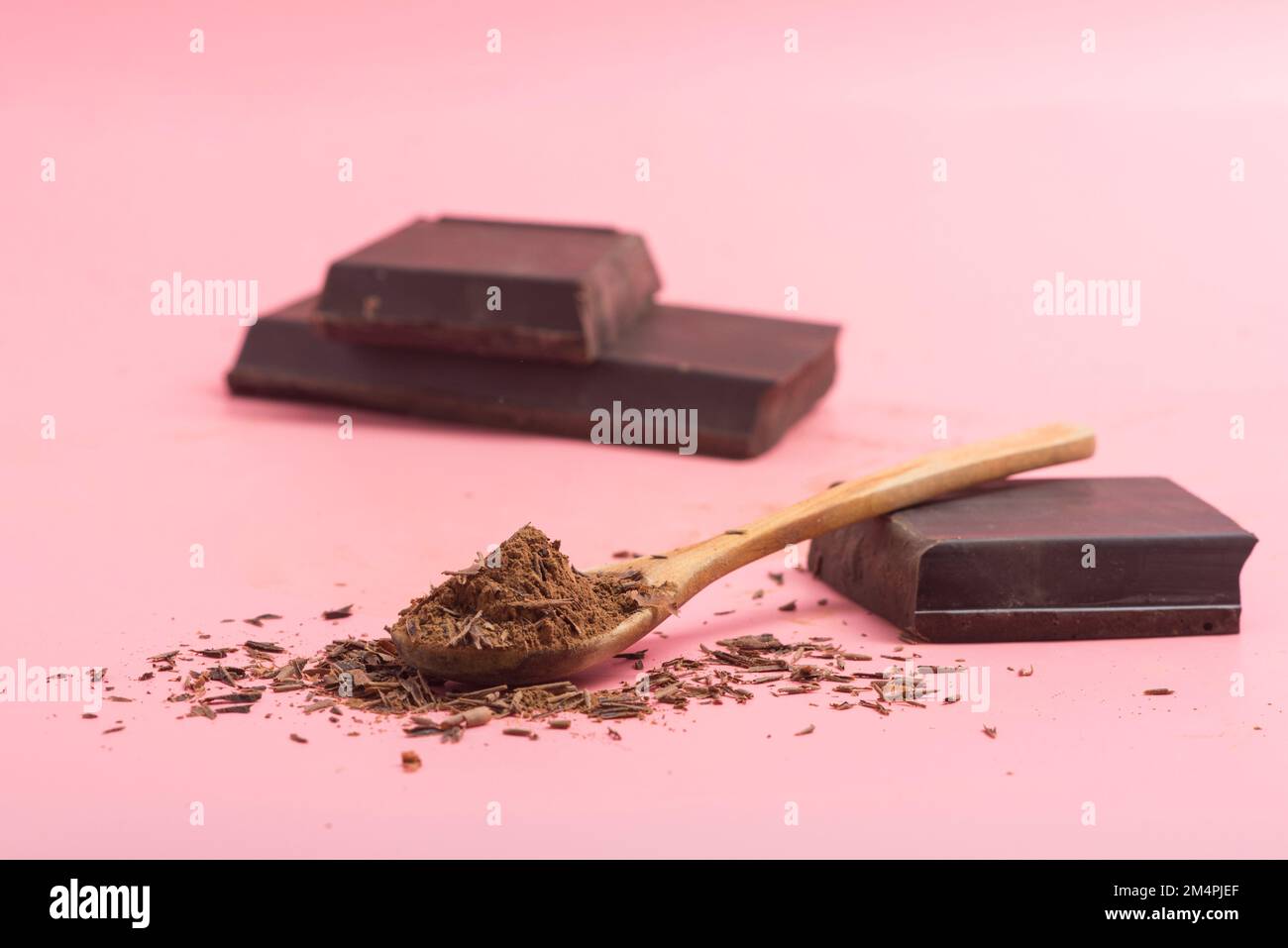 dark chocolate stack close up Stock Photo - Alamy