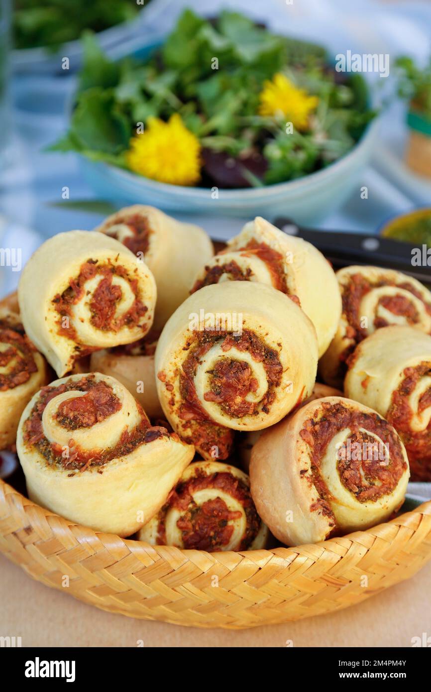 Swabian cuisine, hearty snail pasta, salty, yeast pastry, yeast yeast ...