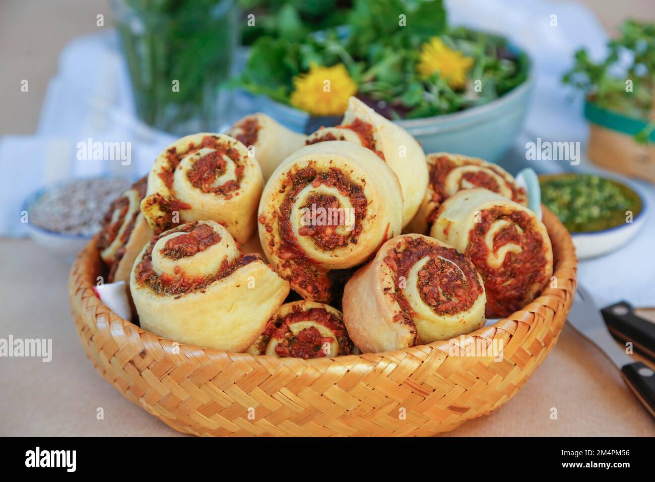 Swabian cuisine, hearty snail pasta, salty, yeast pastry, yeast yeast ...