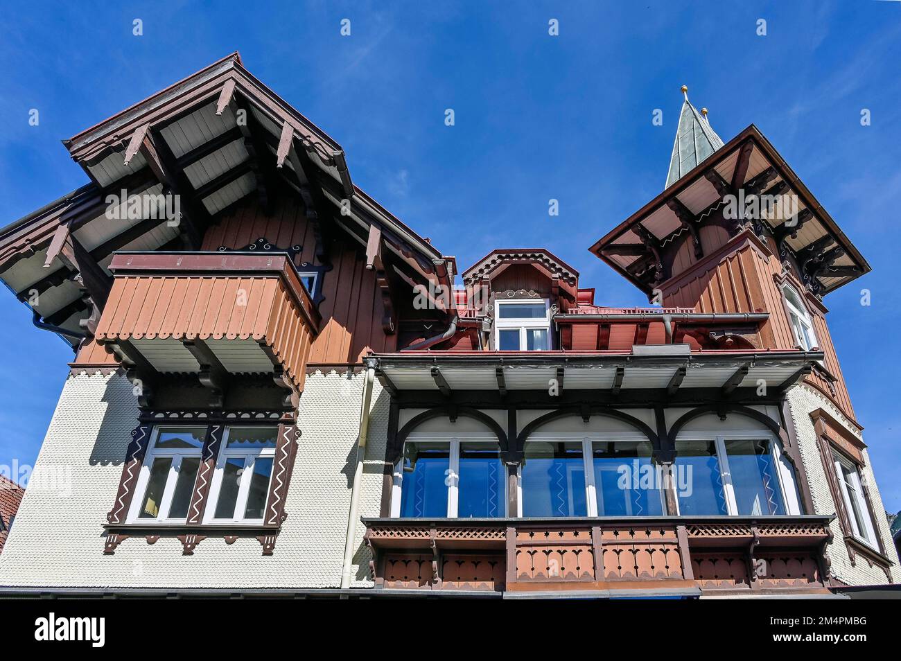Classic timber building with wooden shingle facade, Oberstdorf, Allgaeu ...