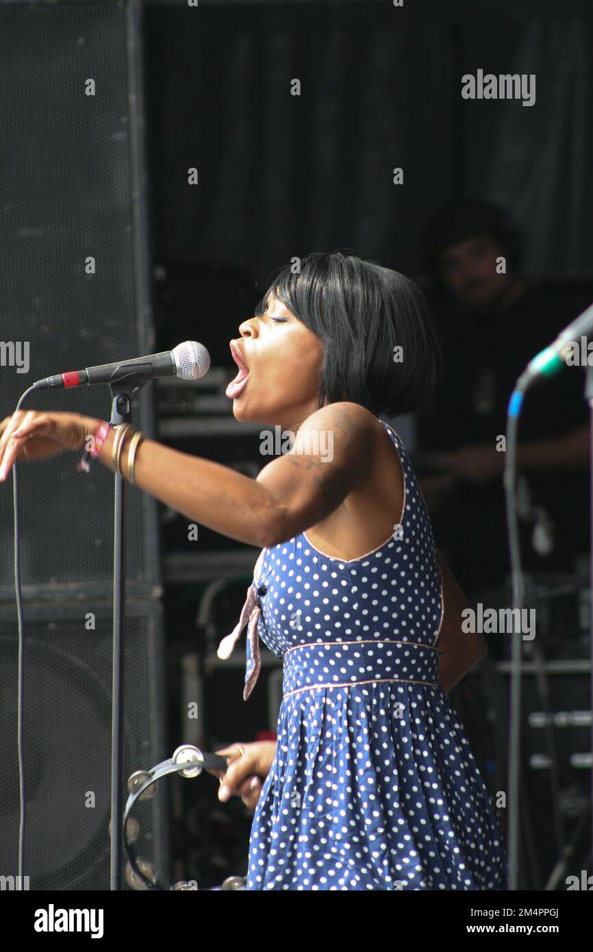 Dave Matthews Band Caravan - Fitz and the Tantrums in Concert Stock ...