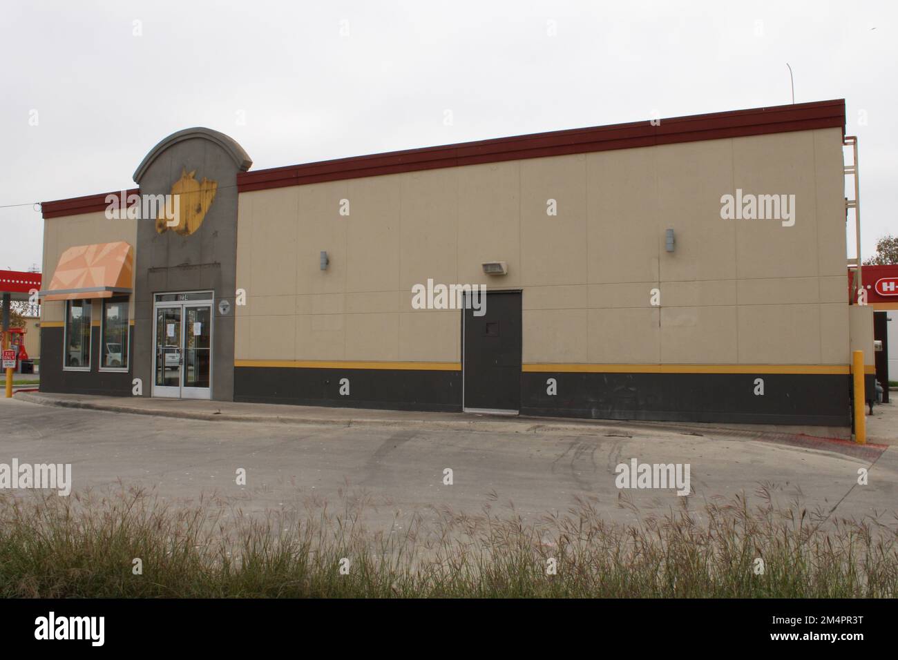 San Antonio, USA. 22nd Dec, 2022. Outside view of a Church's Chicken ...