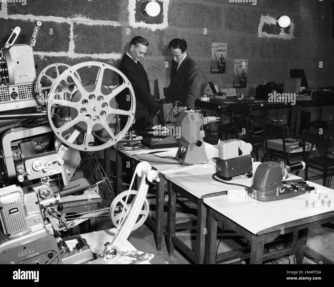 OEEC Delegates at "Visual Aids in Agriculture" Conference. Photographs ...