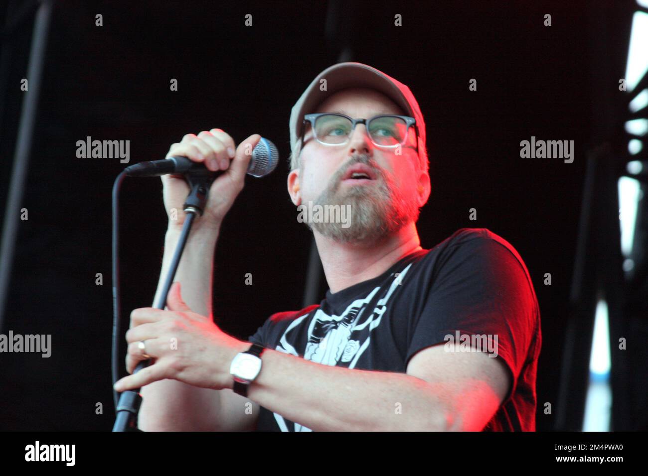 Cake in concert in New York Stock Photo - Alamy