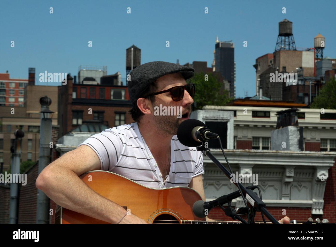 Mat Kearney in session on a New York Rooftop Stock Photo - Alamy