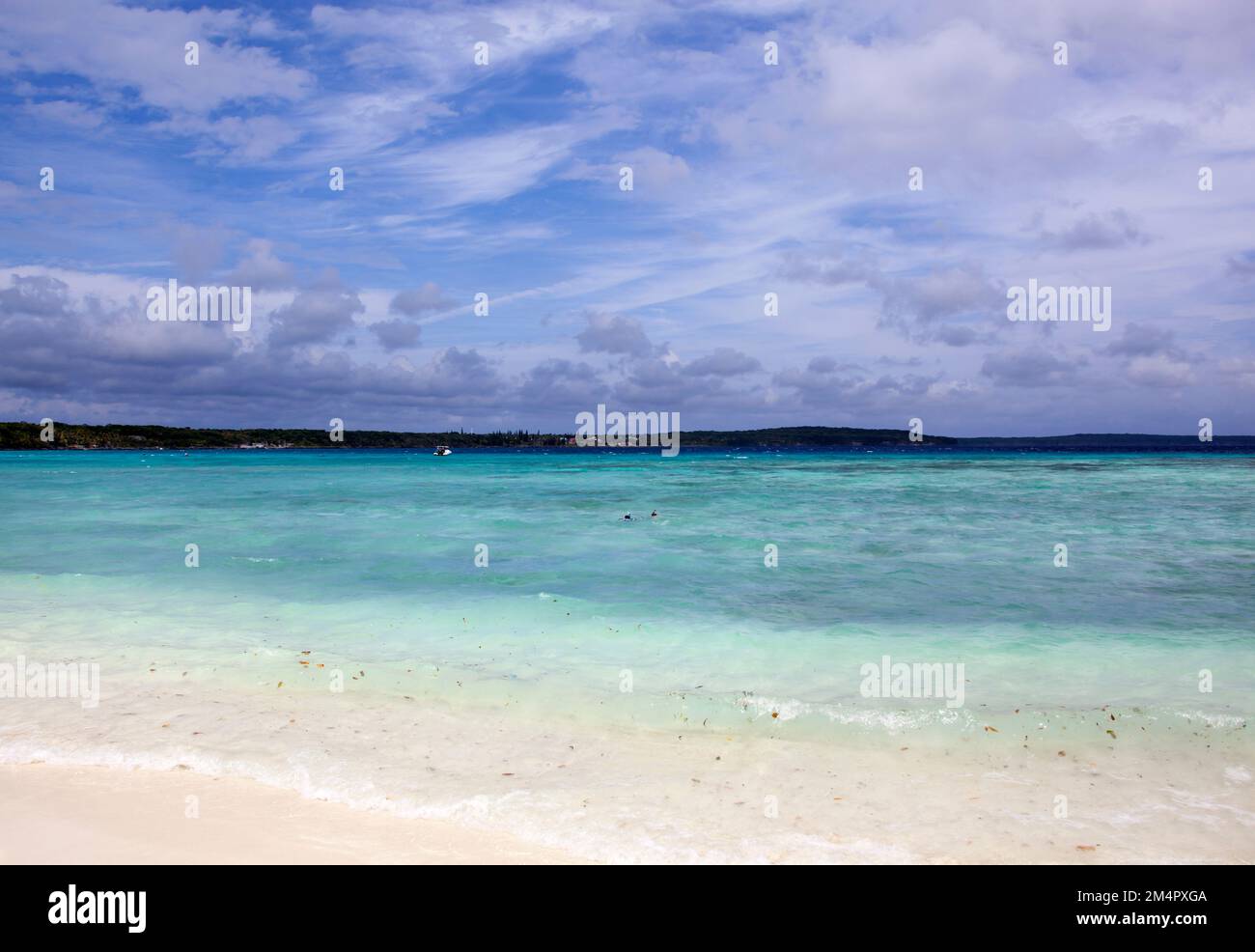 The snorkeling in a wavy Pacific Ocean on Easo village beach, Lifou ...