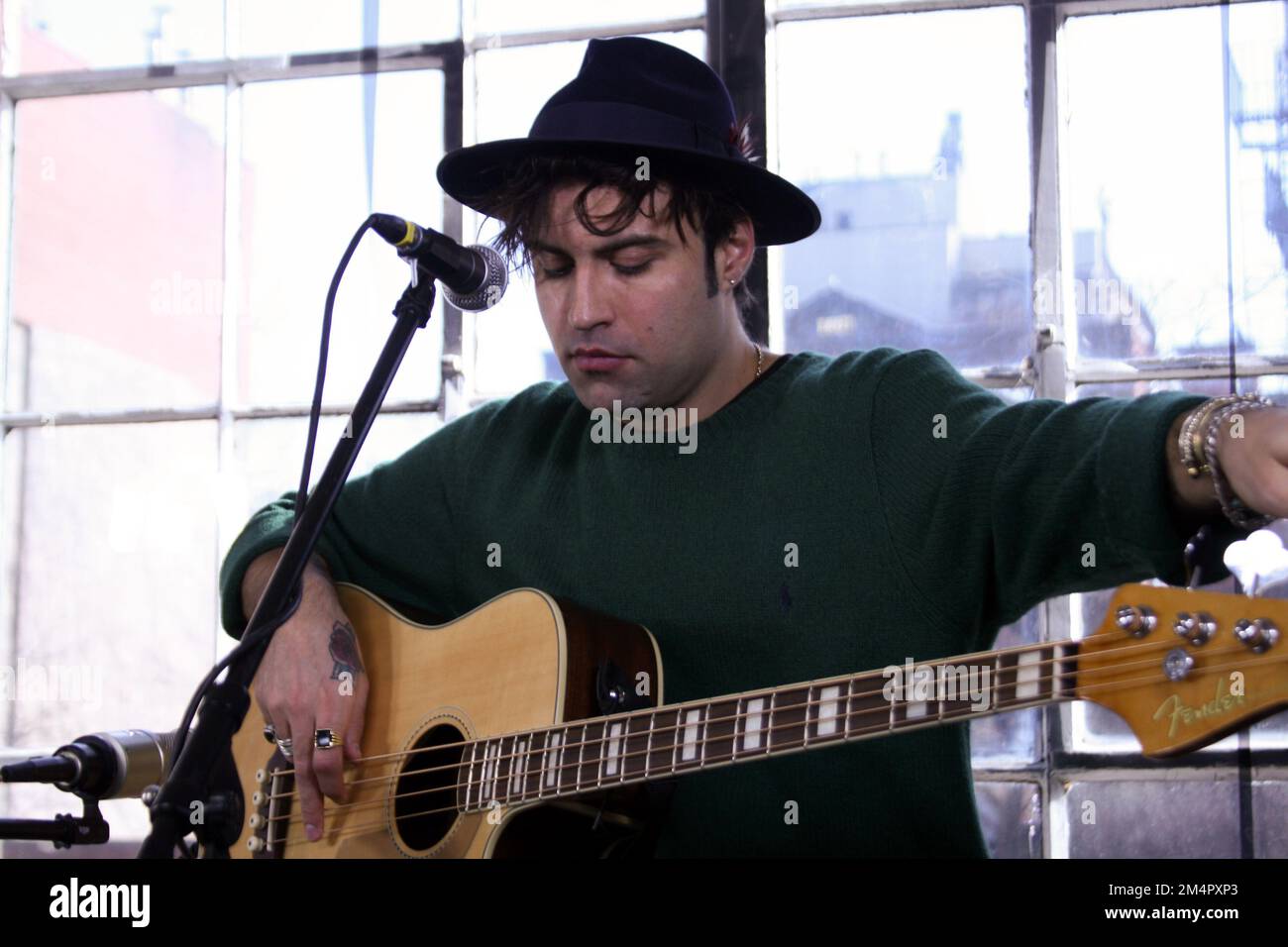 The Kooks - Luke Pritchard - perform a private session in New York ...