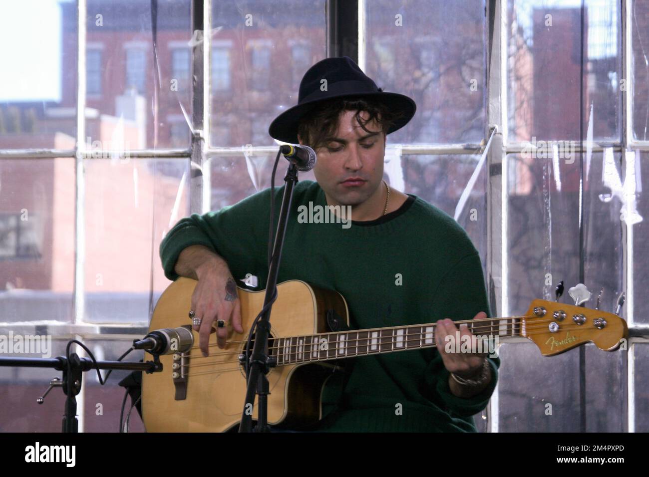 The Kooks - Luke Pritchard - perform a private session in New York ...