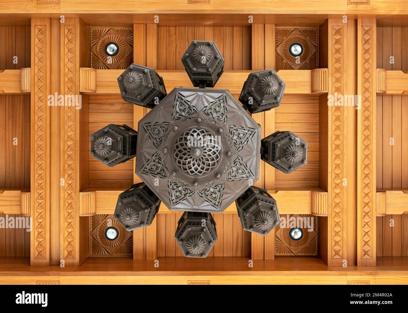 Historic chandelier hi-res stock photography and images - Alamy