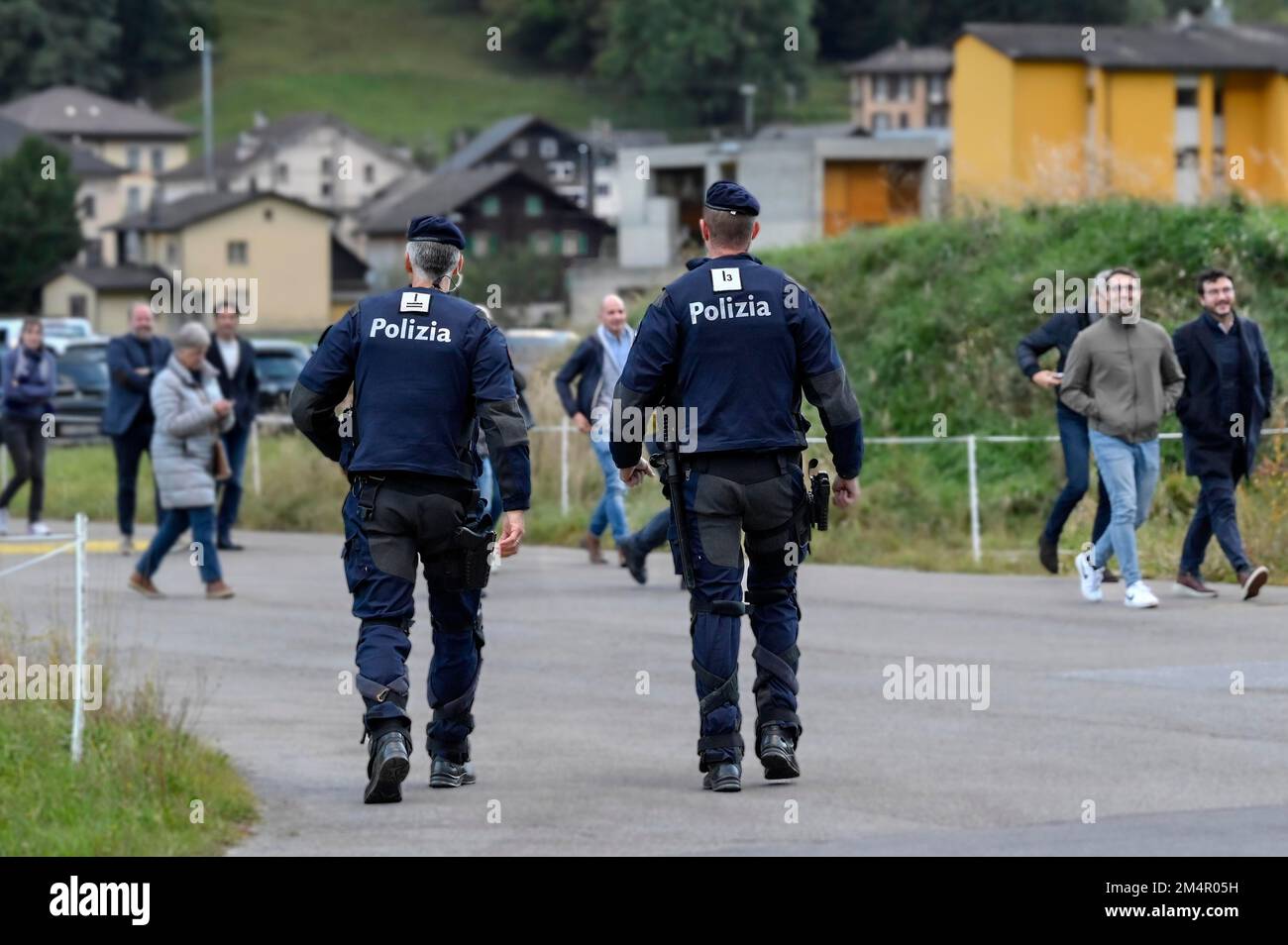 Cantonal police hi-res stock photography and images - Alamy