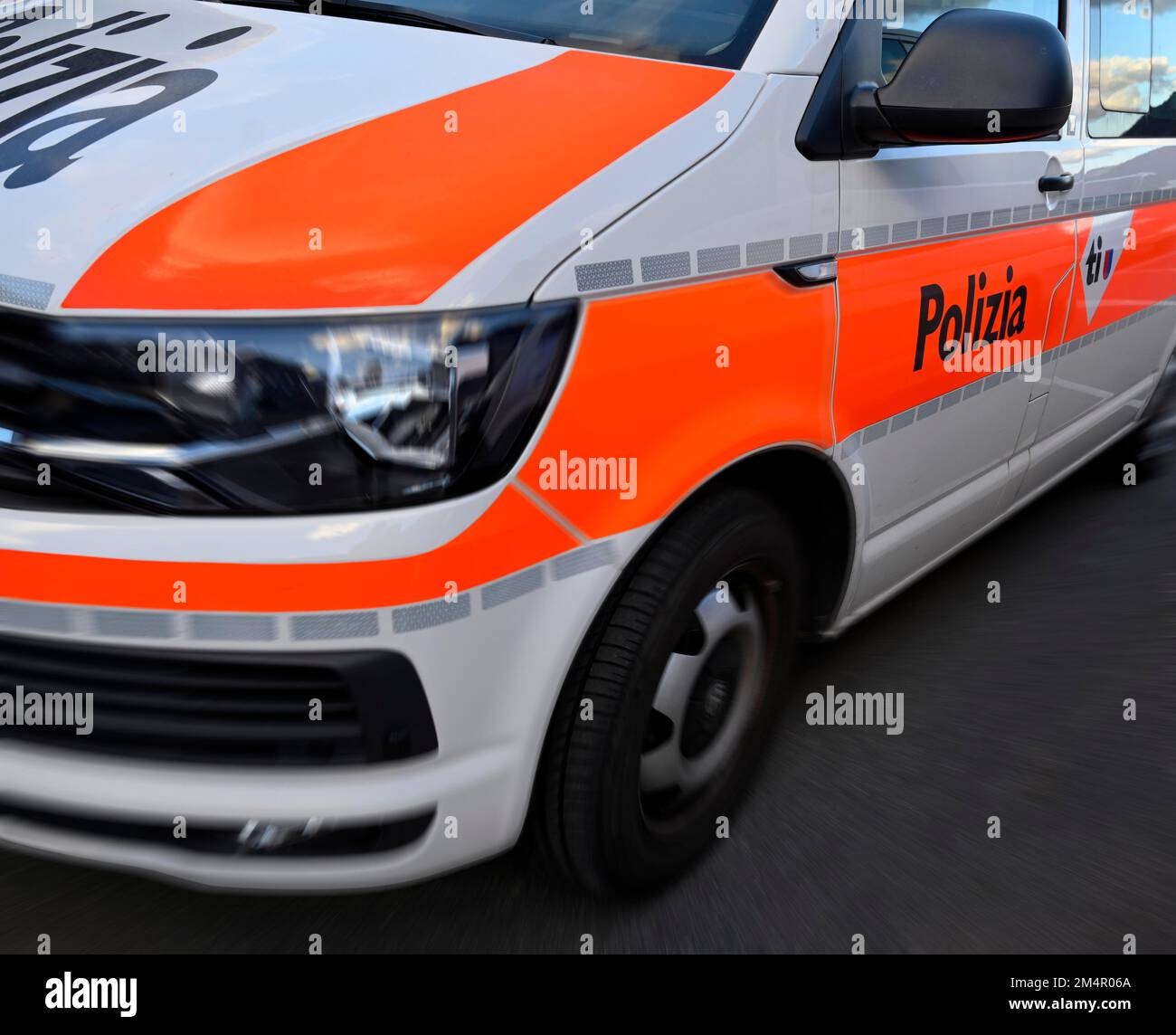 Mop-up picture police car, Polizia Cantonal Police Ticino, Switzerland ...