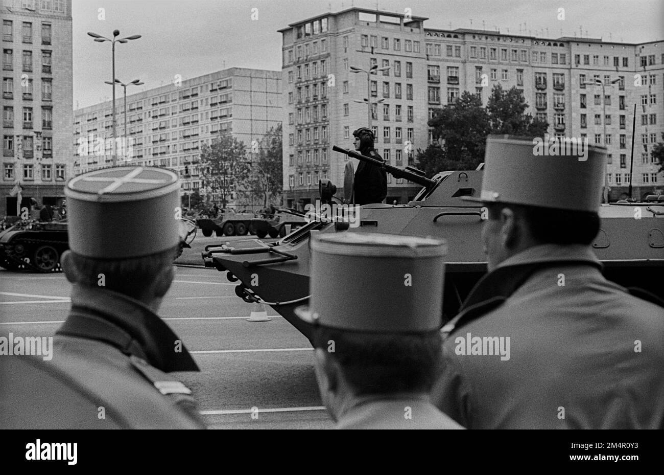 GDR, Berlin, 07. 10. 1988, NVA military parade for the 39th Republic ...