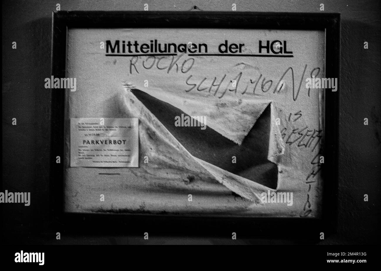 Hgl symbol hi-res stock photography and images - Alamy