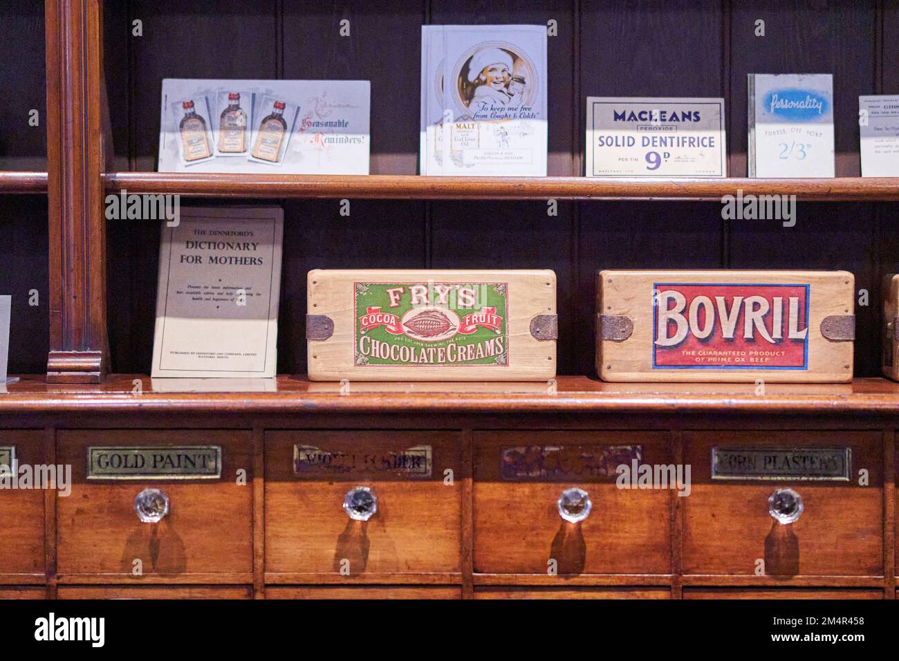 Victorian pharmacy hi-res stock photography and images - Alamy