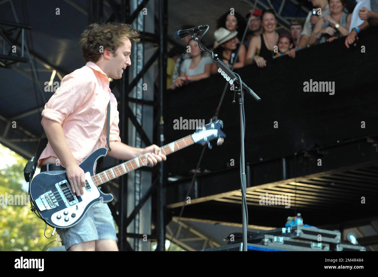 Vampire weekend chris baio hi-res stock photography and images - Alamy