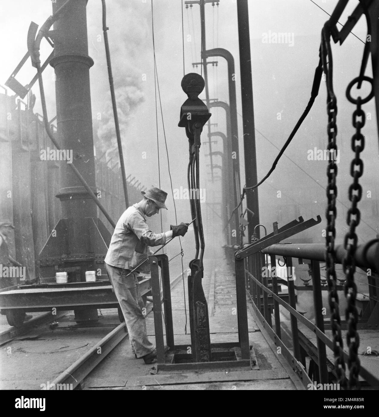 SAAR Story - Coal Resources. Photographs of Marshall Plan Programs ...