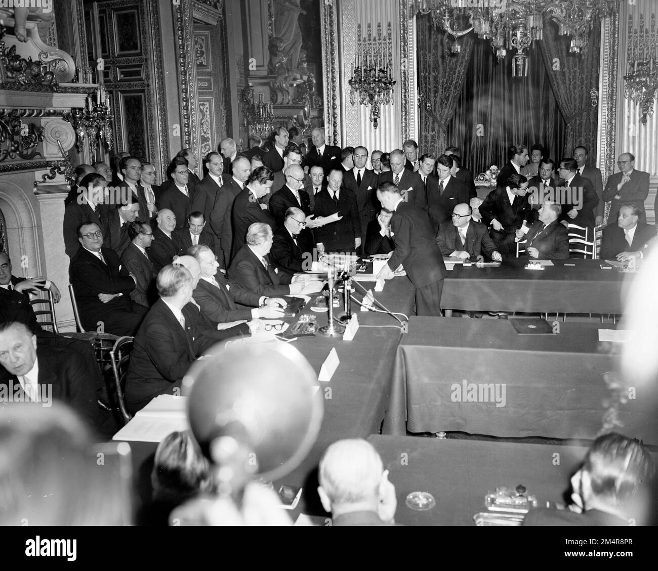 European community 1952 hi-res stock photography and images - Alamy