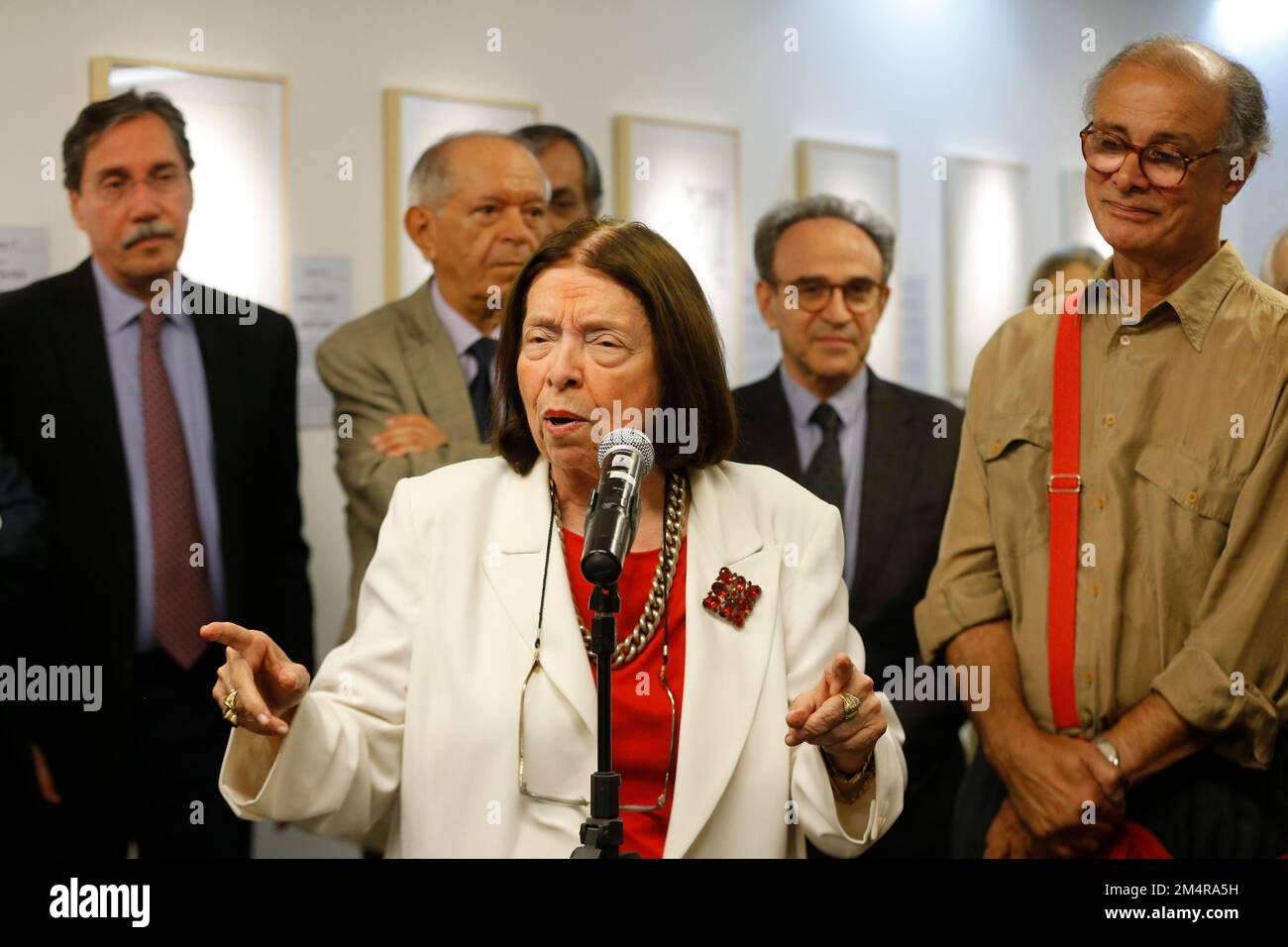 Brazilian writer Nélida Piñon speaks among other authors members of the ...