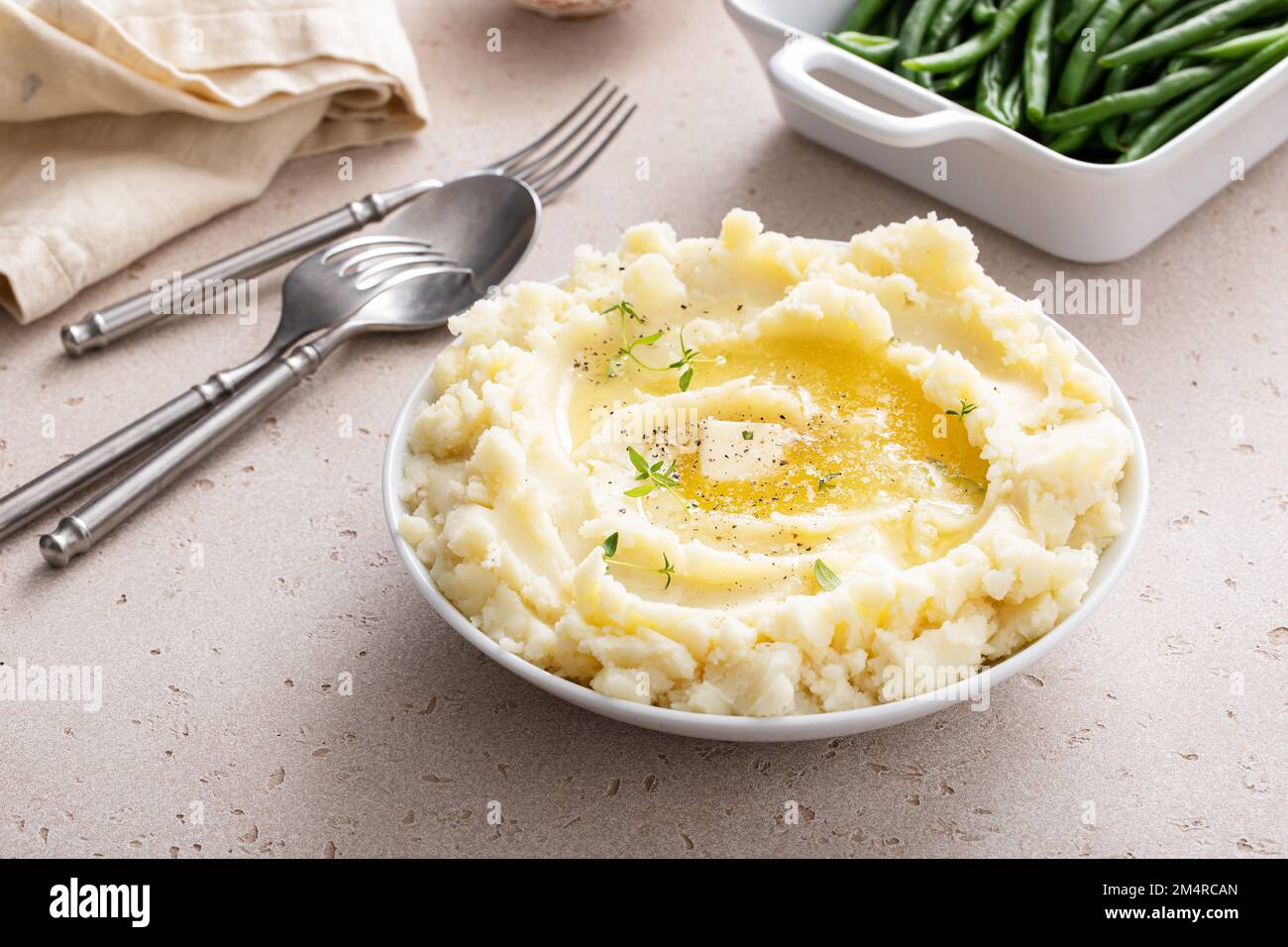 Mashed potatoes with butter in a serving bowl Stock Photo - Alamy