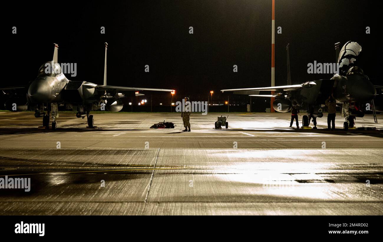 Night_ops hi-res stock photography and images - Alamy