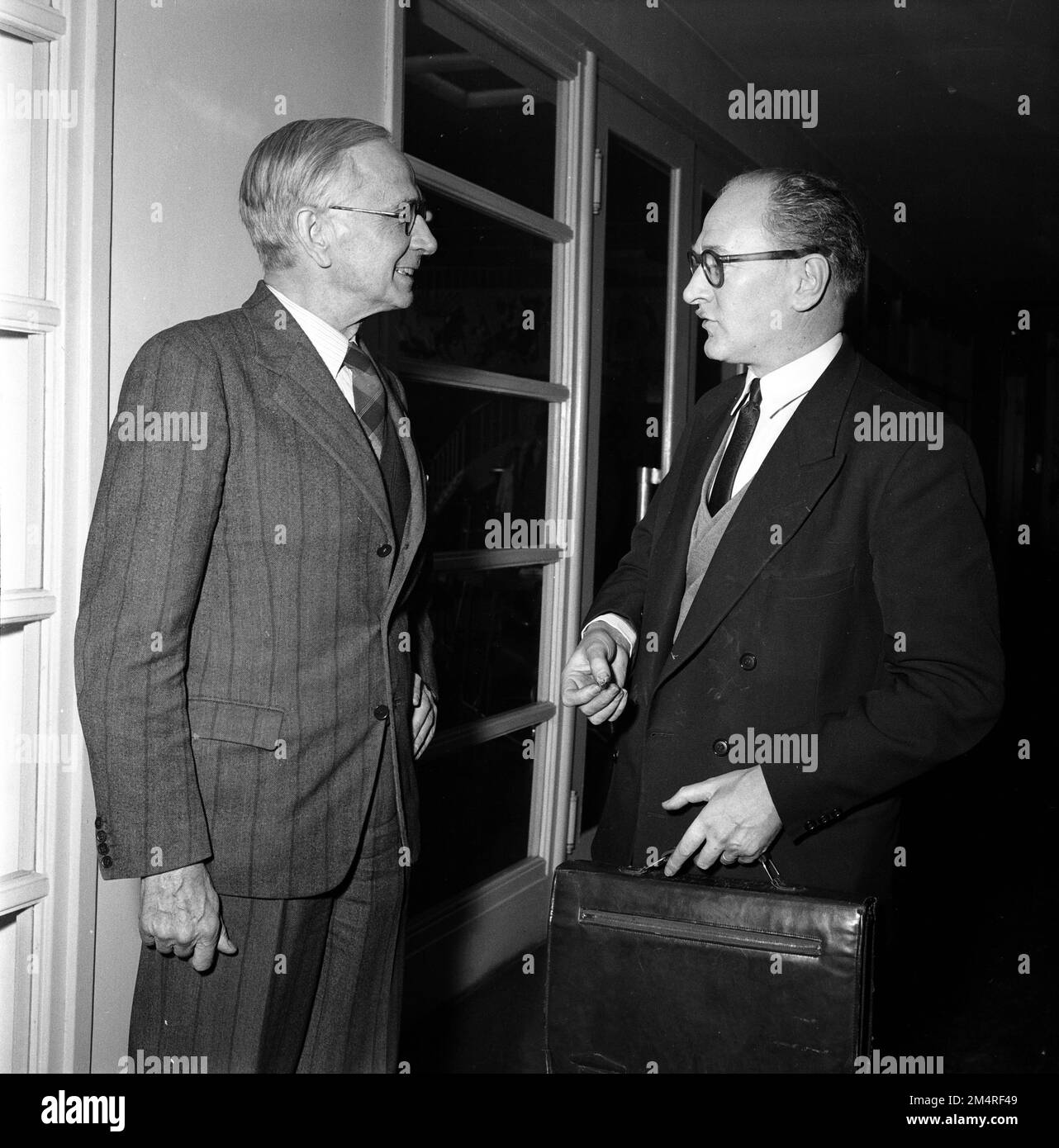 SHAPE Service Womoan Attend Film Premiere. Photographs of Marshall Plan ...