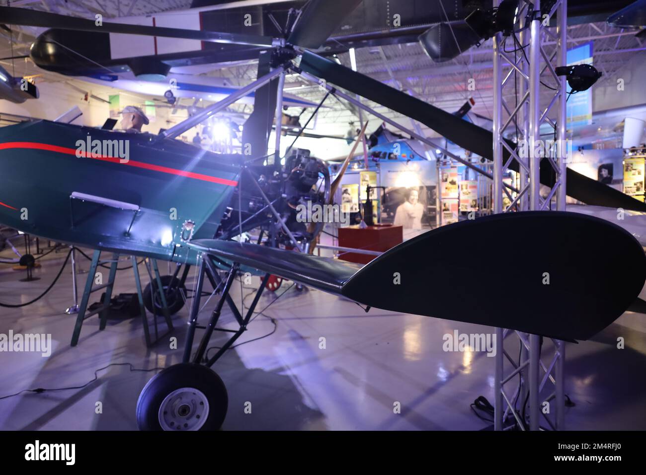 San Carlos, California: 6-10-2021: Hiller Aviation Museum in San Carlos ...