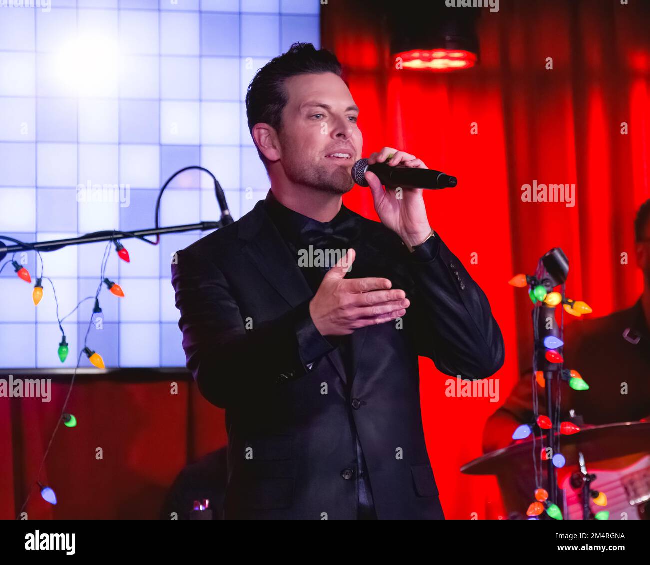 Studio City, California, USA. 20th December, 2022. Singer Chris ...