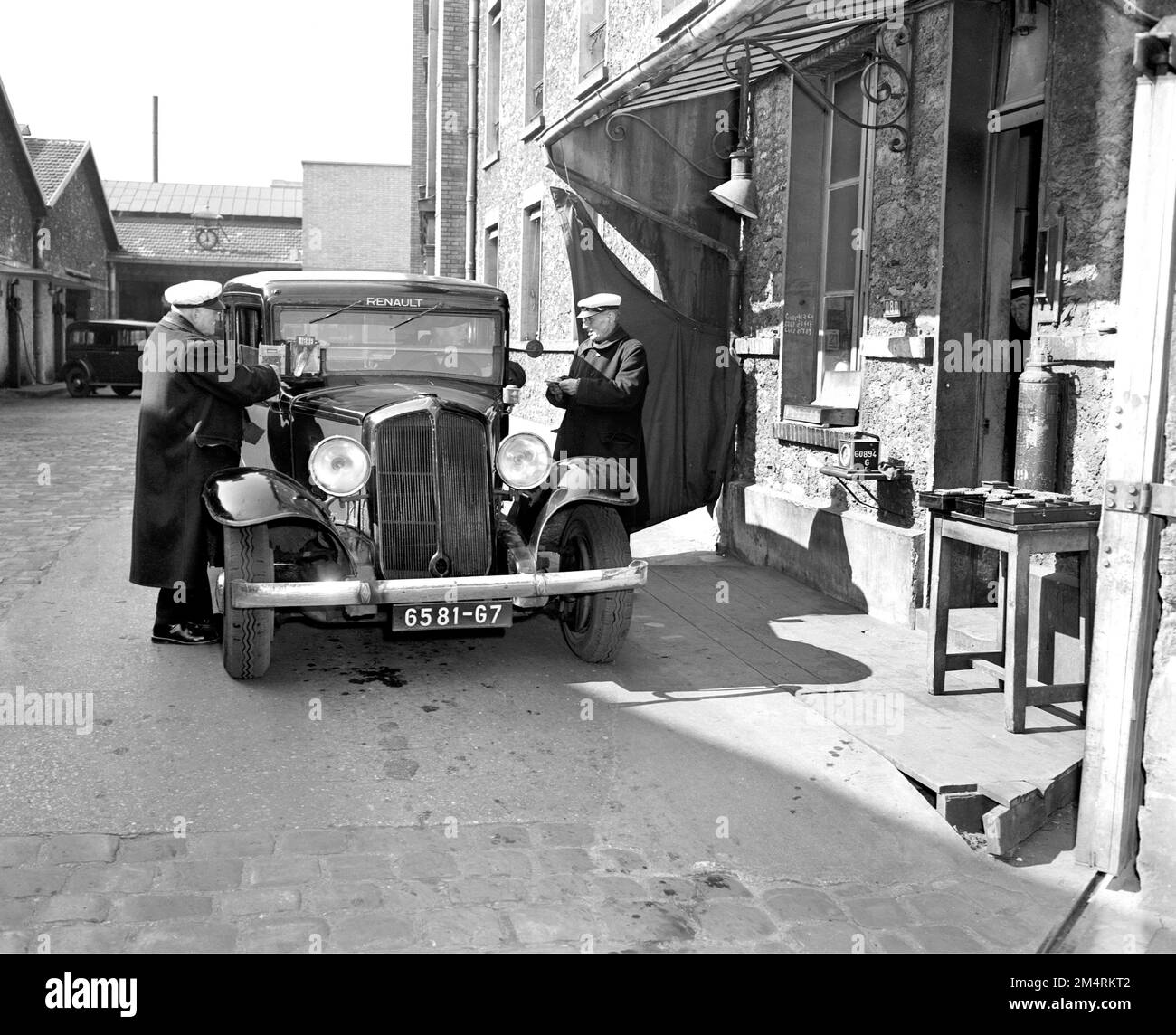 Taxi Cab Drivers Story. Photographs of Marshall Plan Programs, Exhibits ...