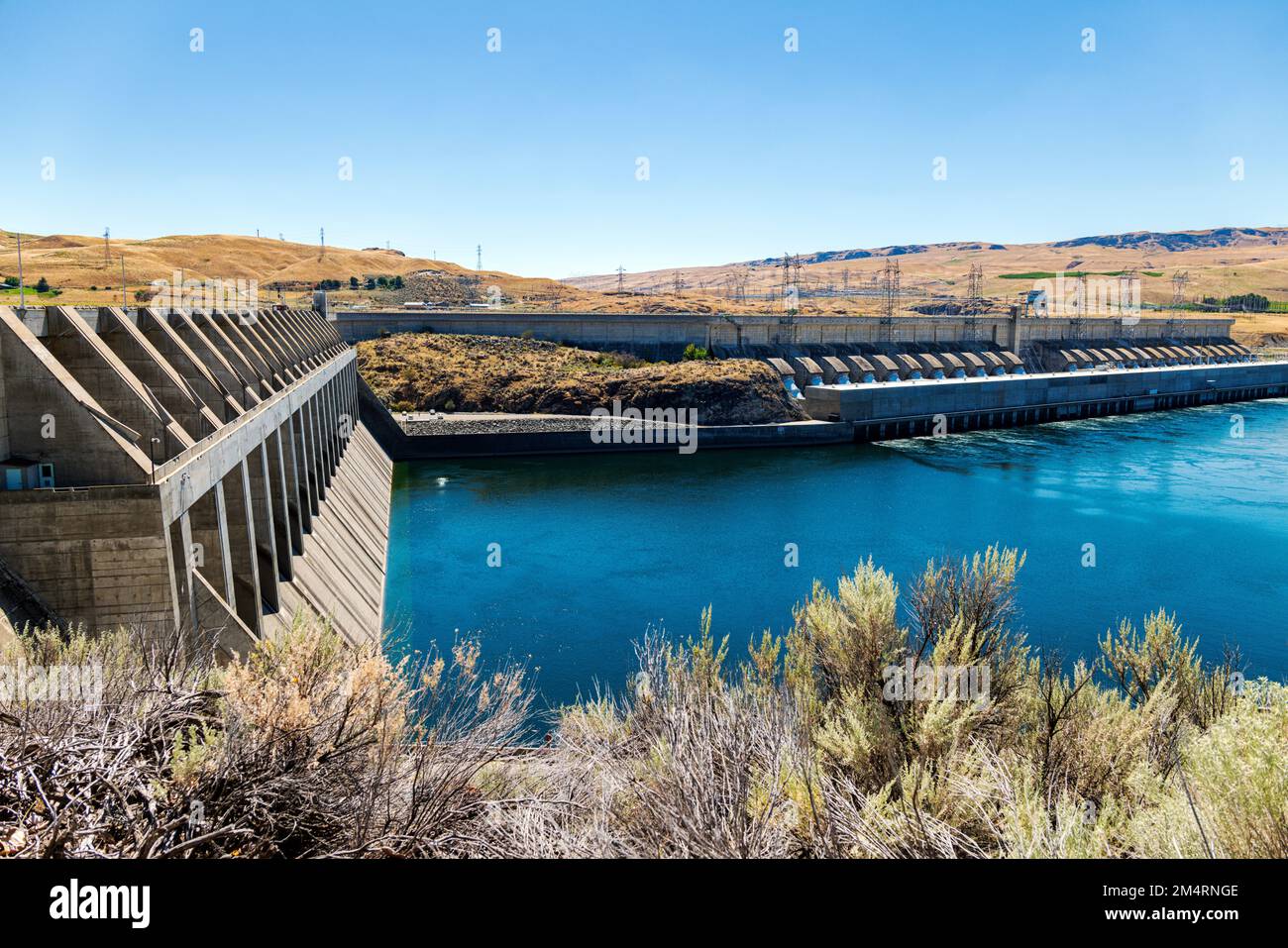 Chief Joseph Dam; second largest producer of power in USA ...