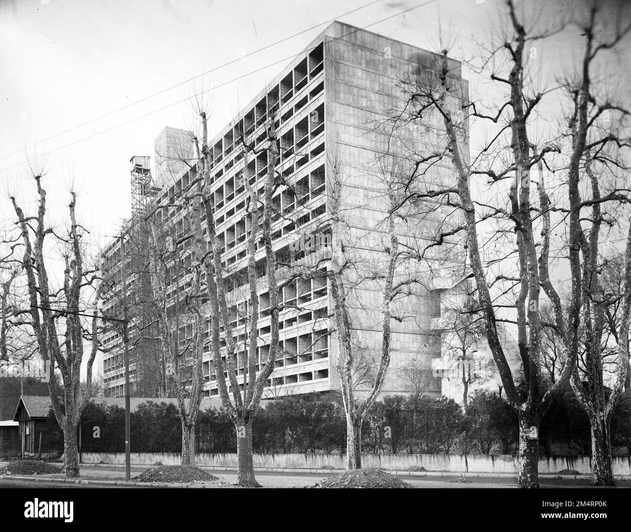 Le Corbusier Experimental Housing Project, Marseille. Photographs of ...
